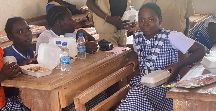 Côte d’Ivoire / Une ONG offre des repas aux candidats du CEPE