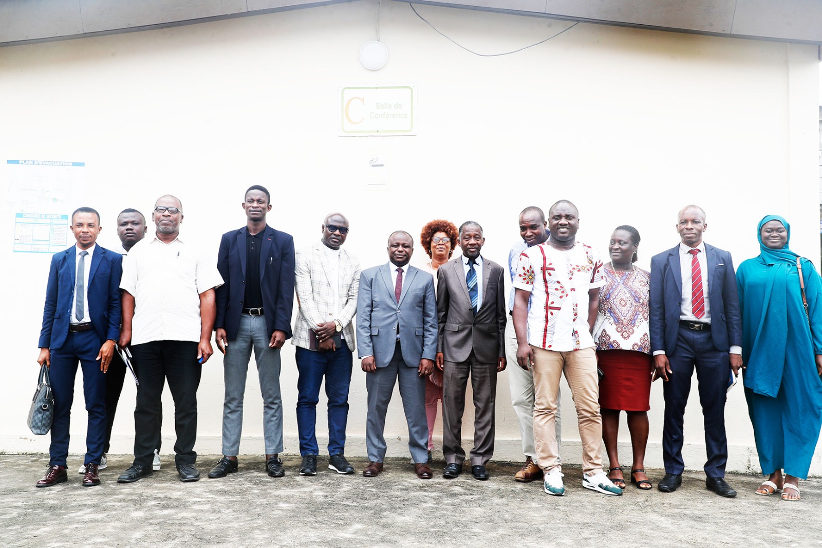 Côte d'Ivoire / Service civique : 800 étudiants de l’ INP -HB.