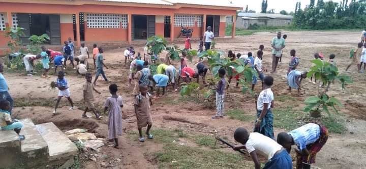 Côte d’Ivoire / Les élèves de Bonon participent massivement.