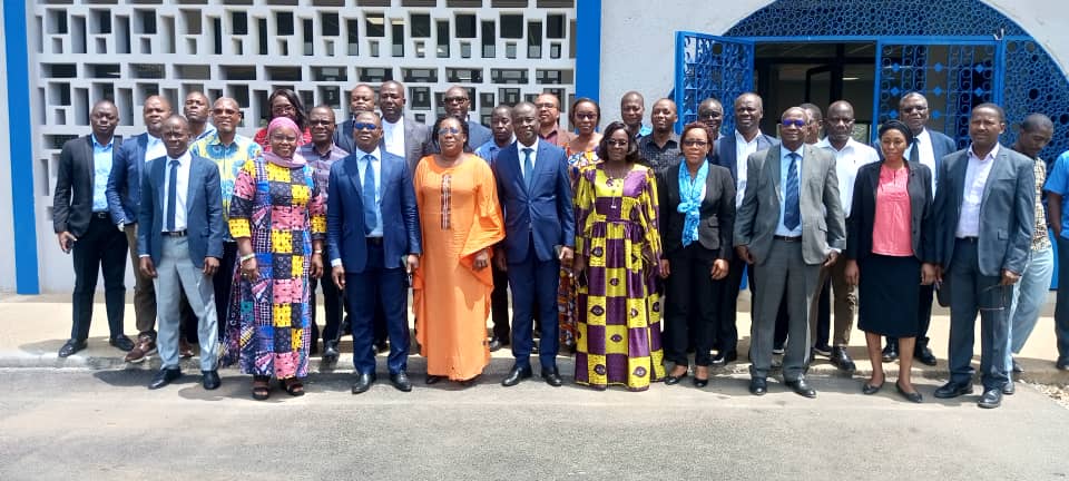 Côte d'Ivoire / Les Experts de la VAE et de la Chambre des Métiers.