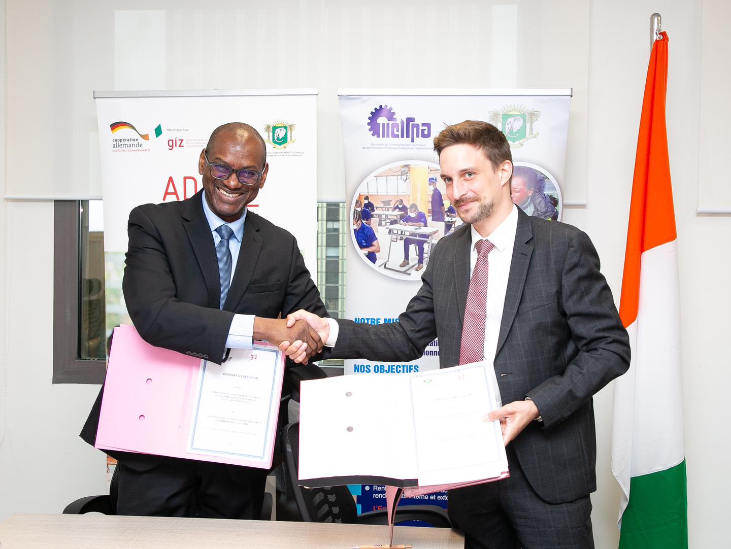 Enseignement Technique / Formation Par Alternance.