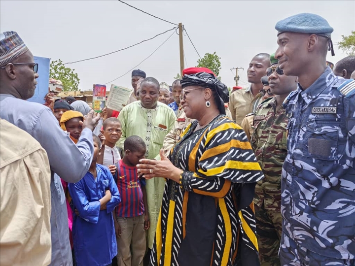 Niger / La Ministre de L’Education Nationale achève sa mission.