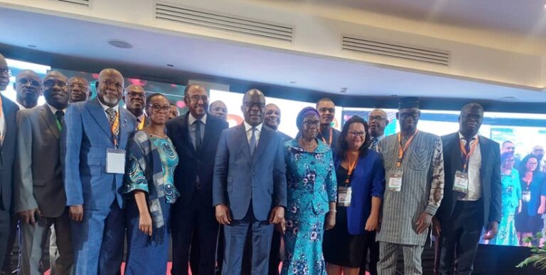 Santé / Pierre Dimba salue l’ACAME pour son engagement.