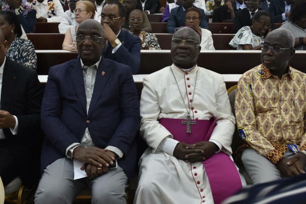 ENA / Formation et partage d'expérience : L'ENA accueille.